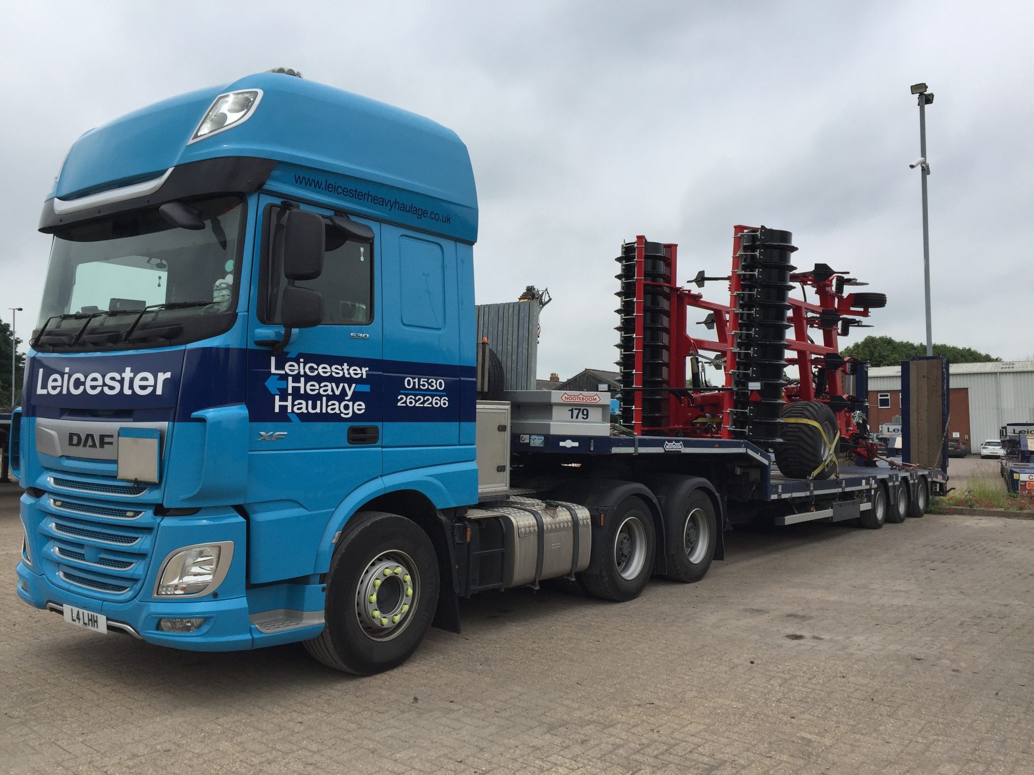 General Haulage - Leicester Heavy Haulage - Flatbeds and HiAbs